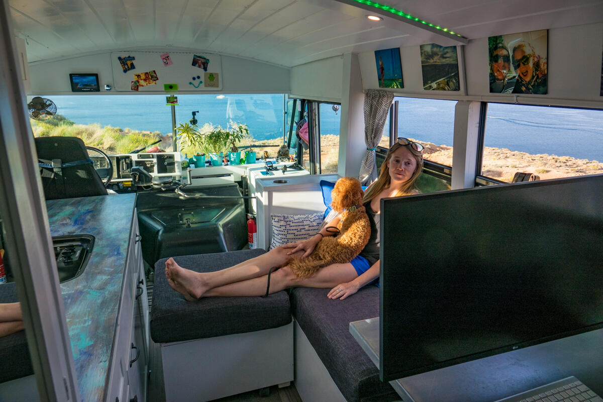 Bus Conversion Guide: The Living Space - Vicaribus